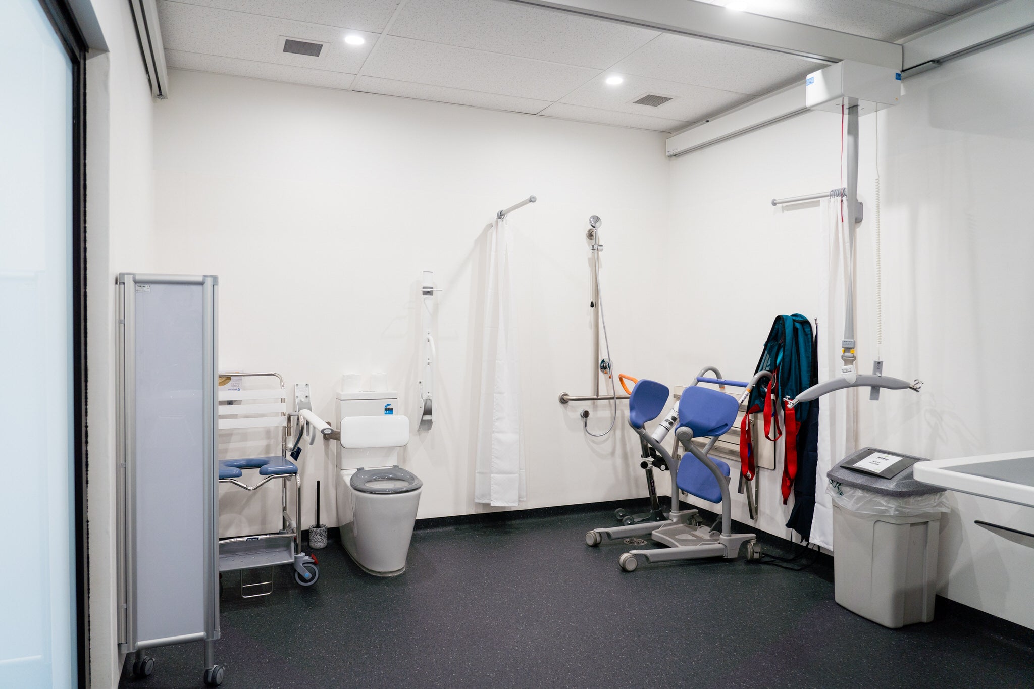 Changing Places Bathroom – Bayley Arts